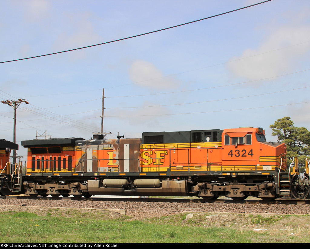BNSF 4324